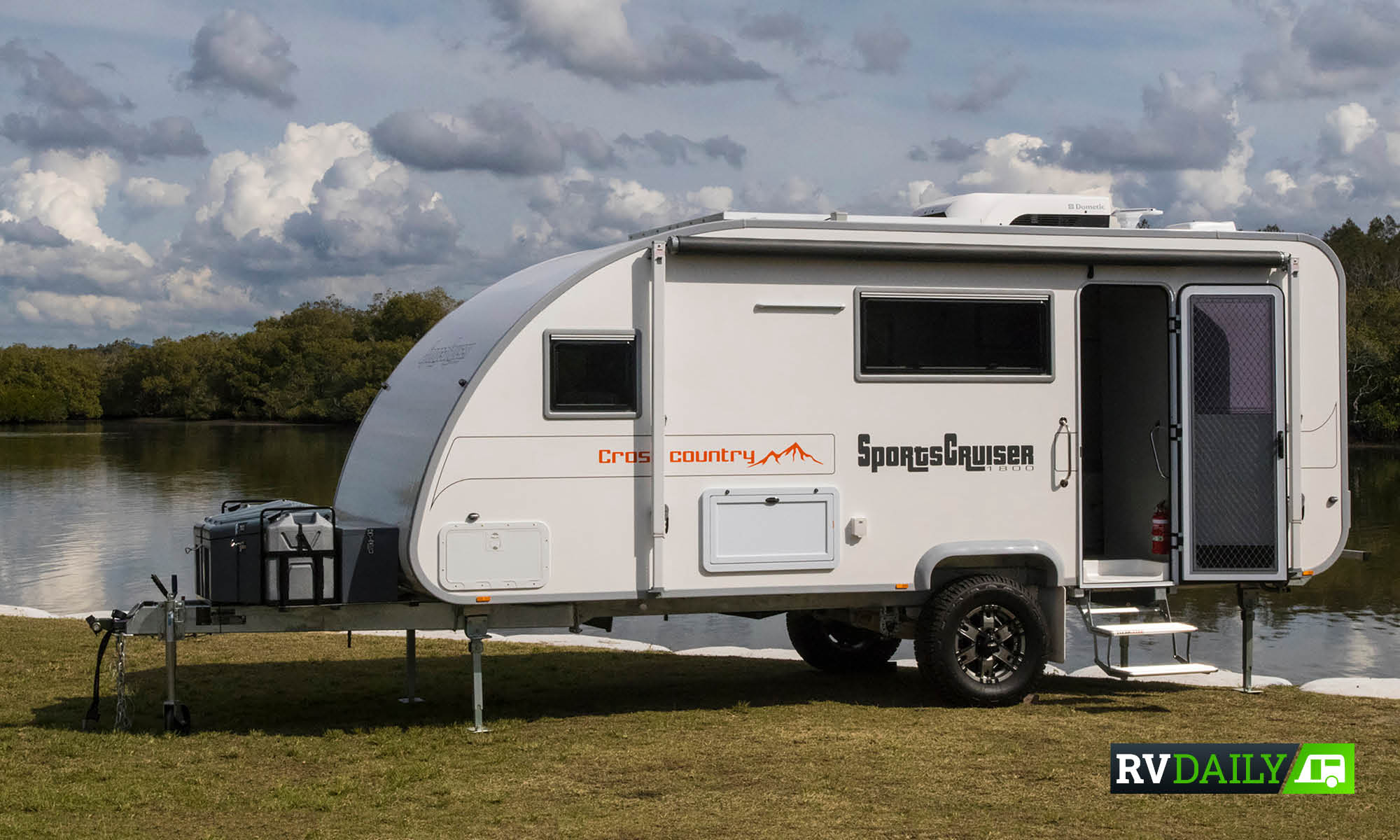 RV DAILY | WHY BOATING TECH MAKES GREAT SENSE IN BUILDING CARAVANS