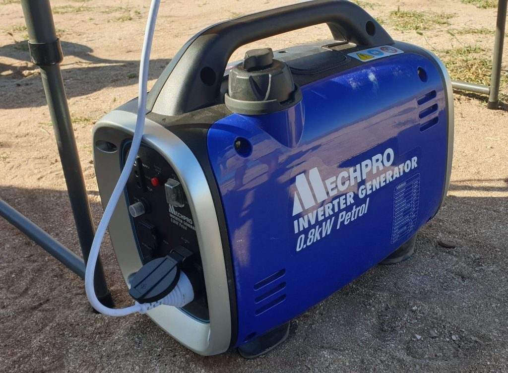 MechPro 800 watt Inverter Generator - Unboxing and Setup - RV Daily