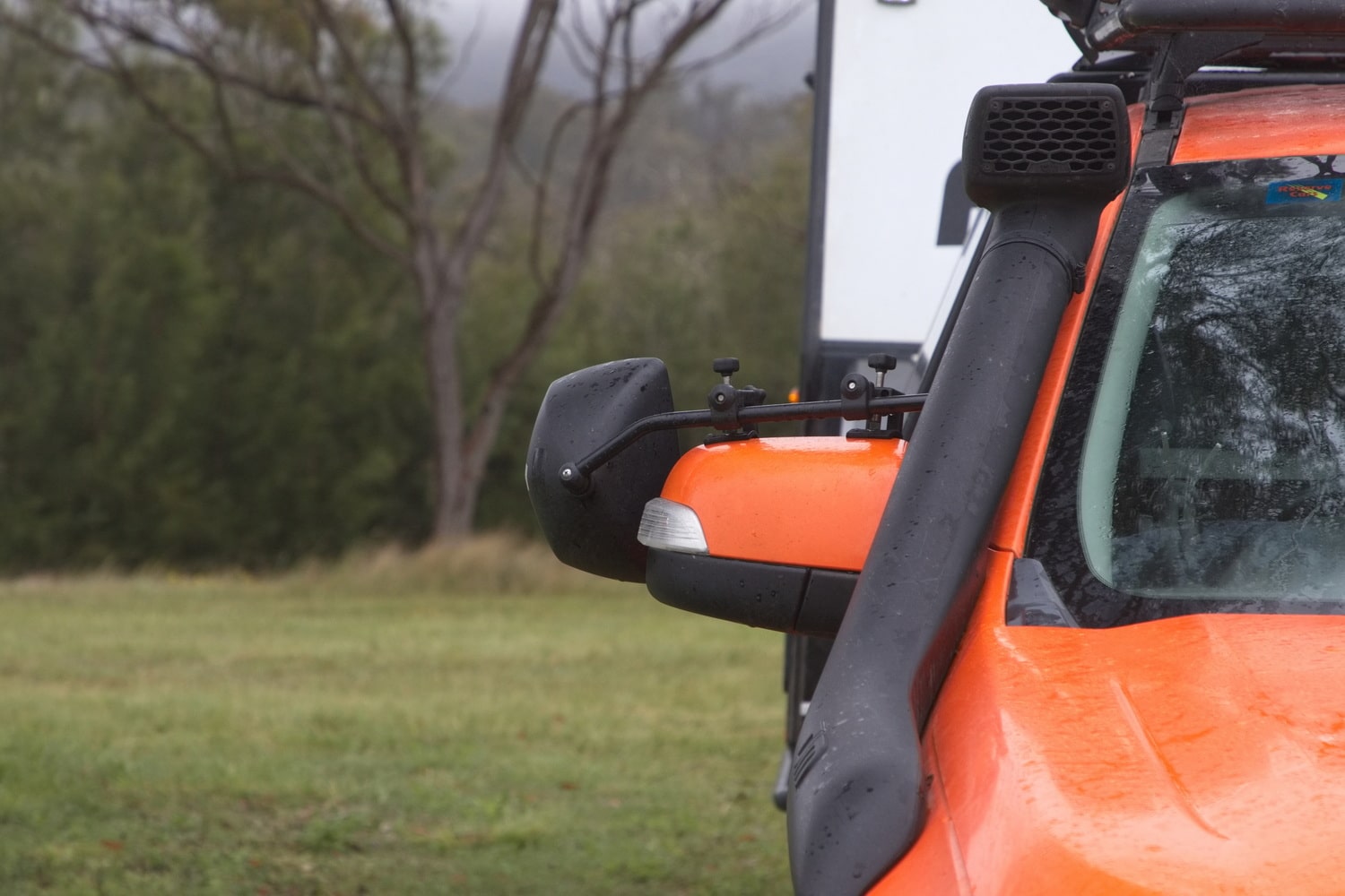 Why you need caravan towing mirrors and how to choose a set