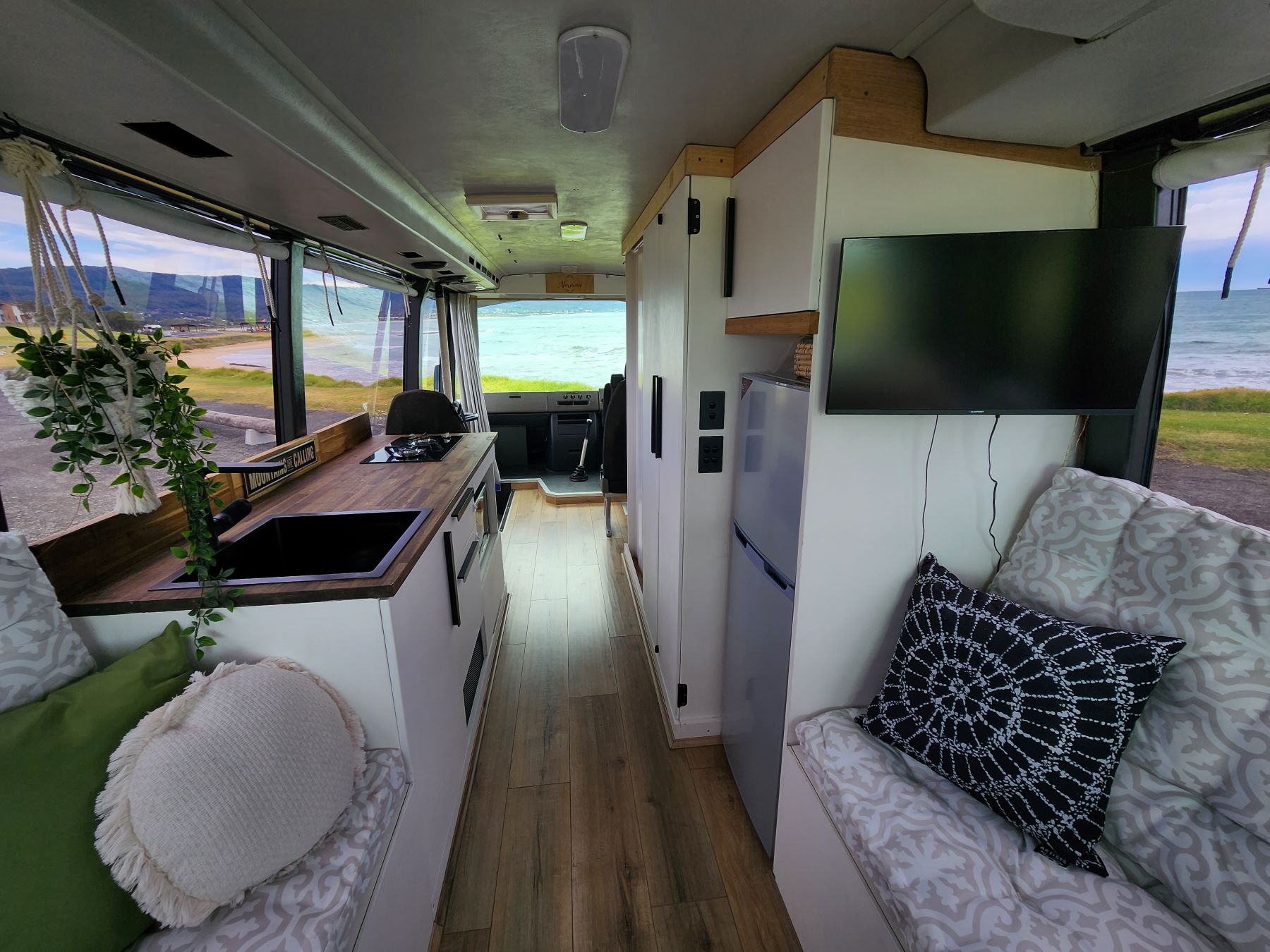RV builds: Norman The Bus has us dreaming of #buslife