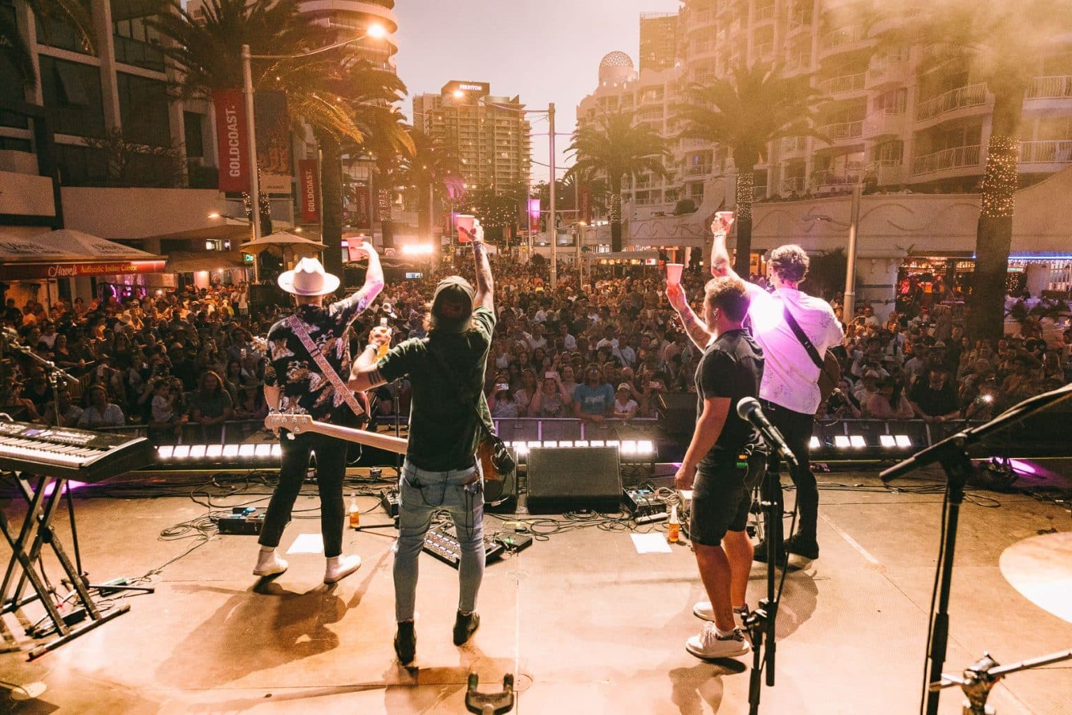 QLD country music festivals - country road take me to QLD