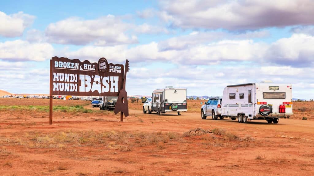 10 things you should know about the Mundi Mundi Bash