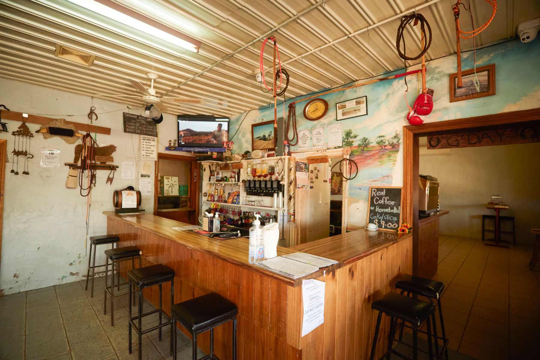 Must see outback pubs in Queensland