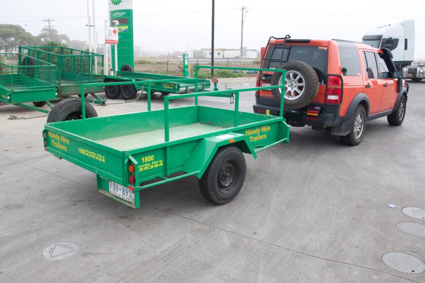 Learn how to reverse a trailer with this step-by-step guide