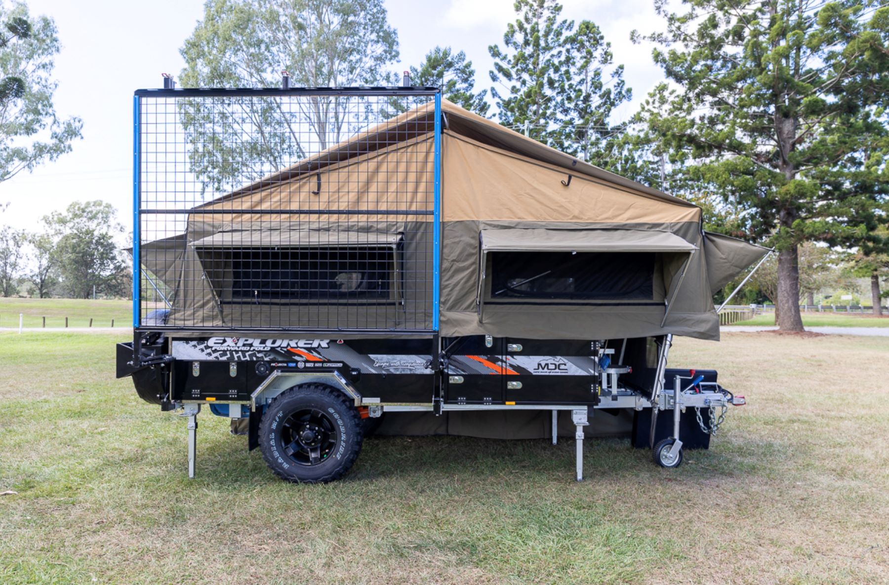 Hard floor camper trailers - 10 that stand out