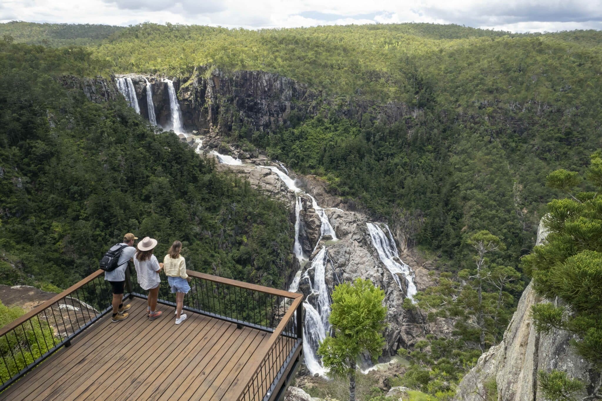 7 epic QLD waterfalls where you can camp - RV Daily