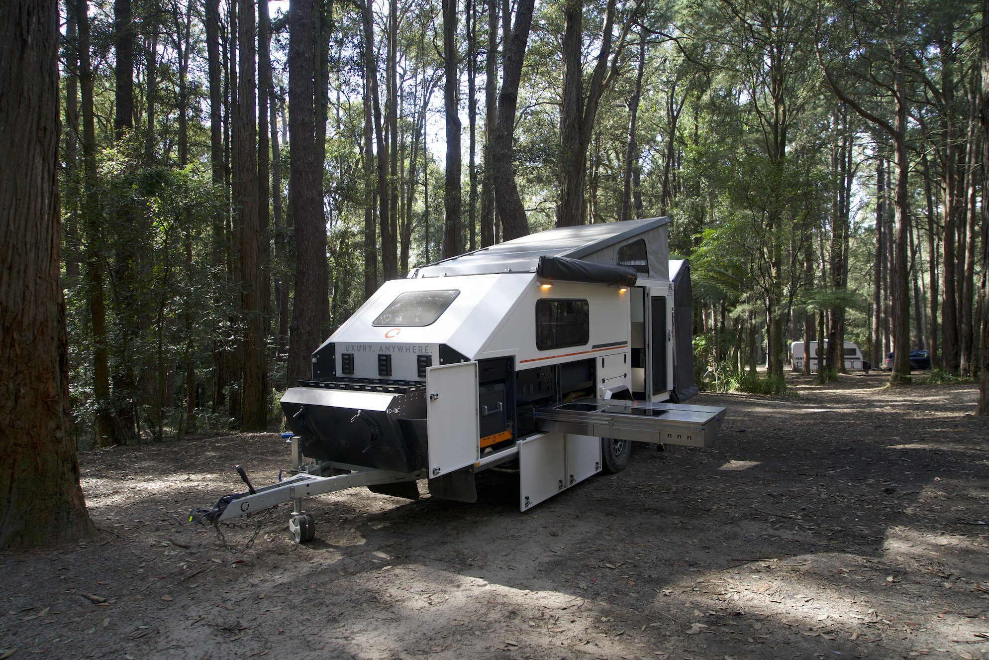 Offline Campers Solitaire 16 review: premium hybrid camper