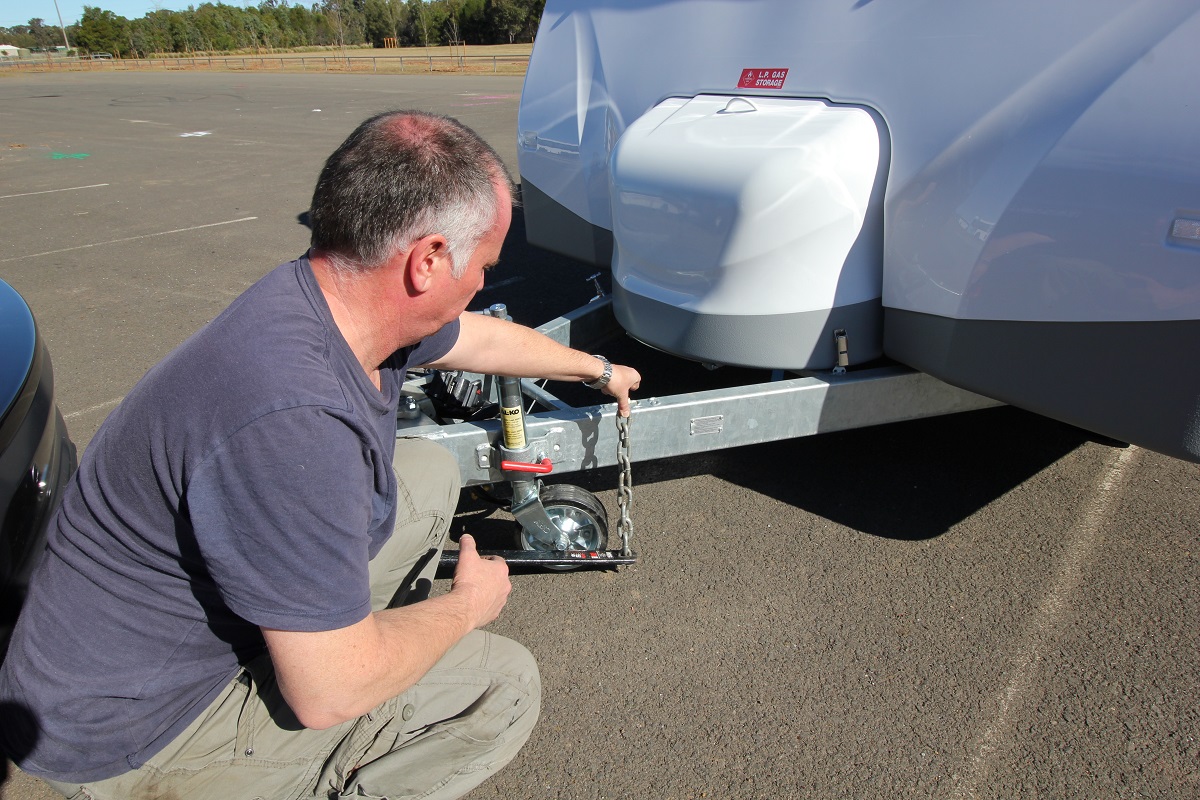RV DAILY | When and how to use a weight-distribution hitch