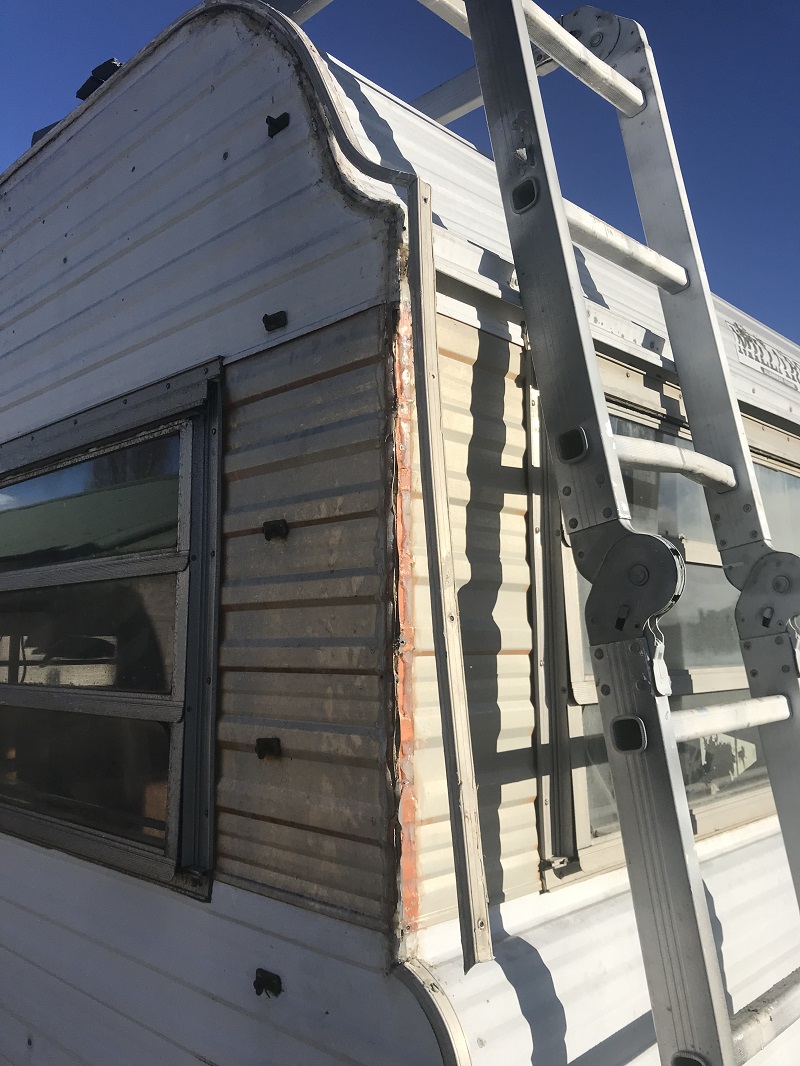 RV DAILY | Fancy a vintage van resto? Here's what I've learned so far